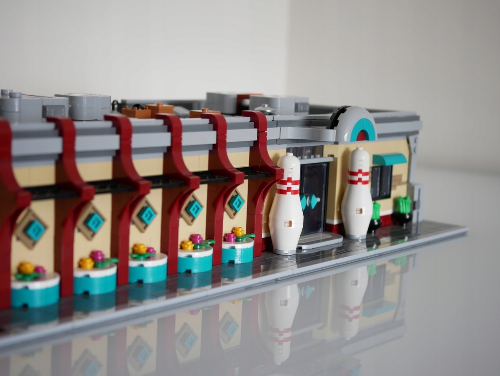 910013 LEGO Retro Bowling Alley Bricklink - 12174232707 - oficjalne ...