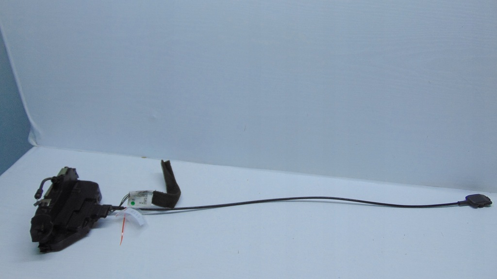 | RENAULT MEGANE 2 II ZAMEK LEWY PRZÓD 4 PIN - 13361195608 - oficjalne archiwum Allegro