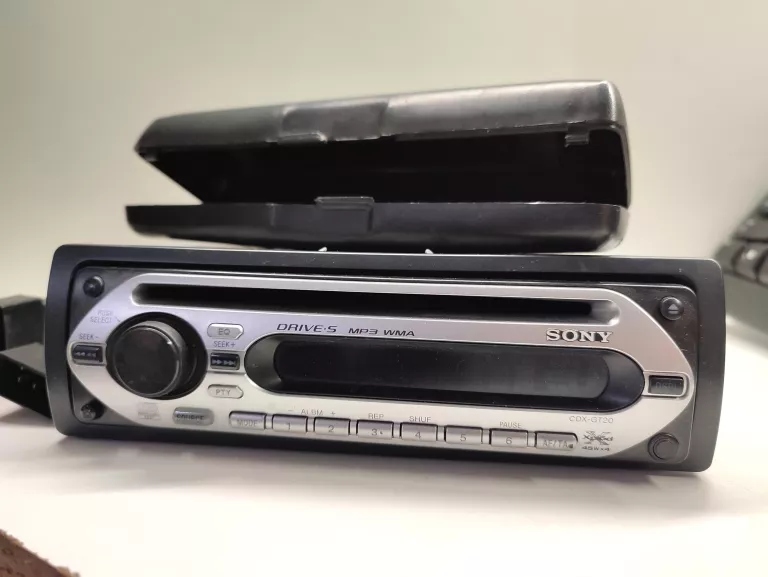 RADIO SAMOCHODOWE SONY CDX-GT20 - 13291071302 - oficjalne archiwum Allegro