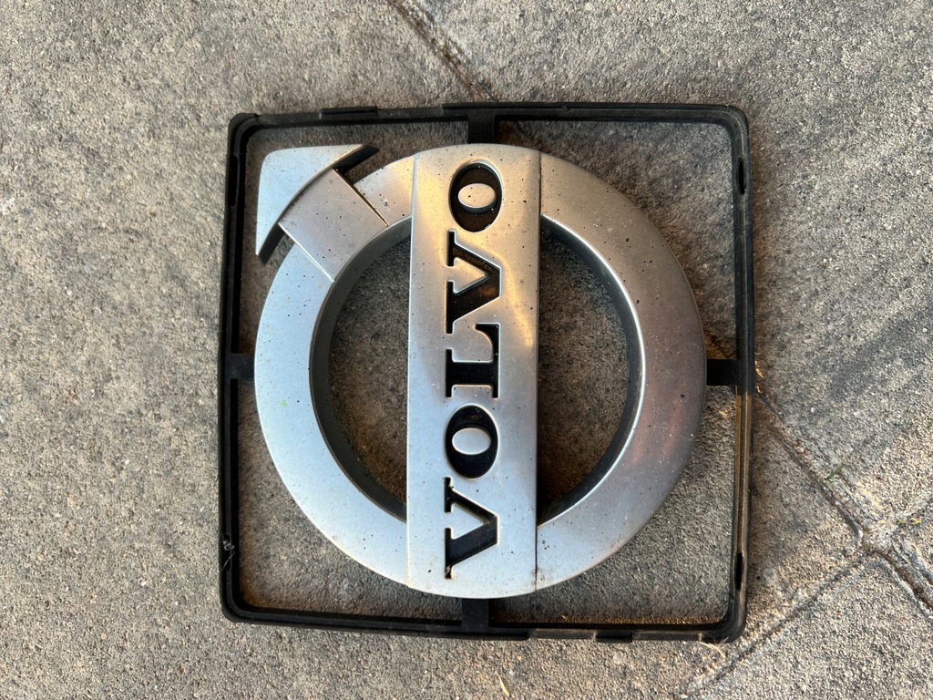 Emblemat Znaczek Logo Volvo FH - 12739372873 - oficjalne archiwum Allegro