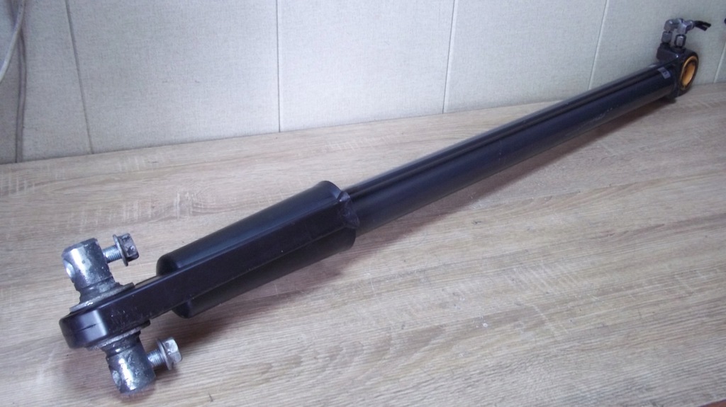 SIŁOWNIK PODNOSZENIA KABINY MERCEDES ACTROS MP4 - 11045370387 ...