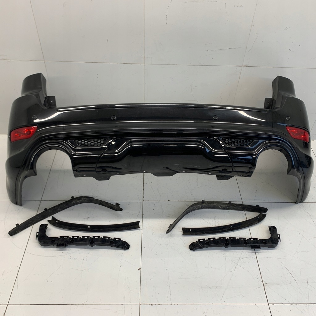 Zderzak tył SRT kolor czarny lak. PXJ JEEP GRAND CHEROKEE WK2 SRT LIFT ...