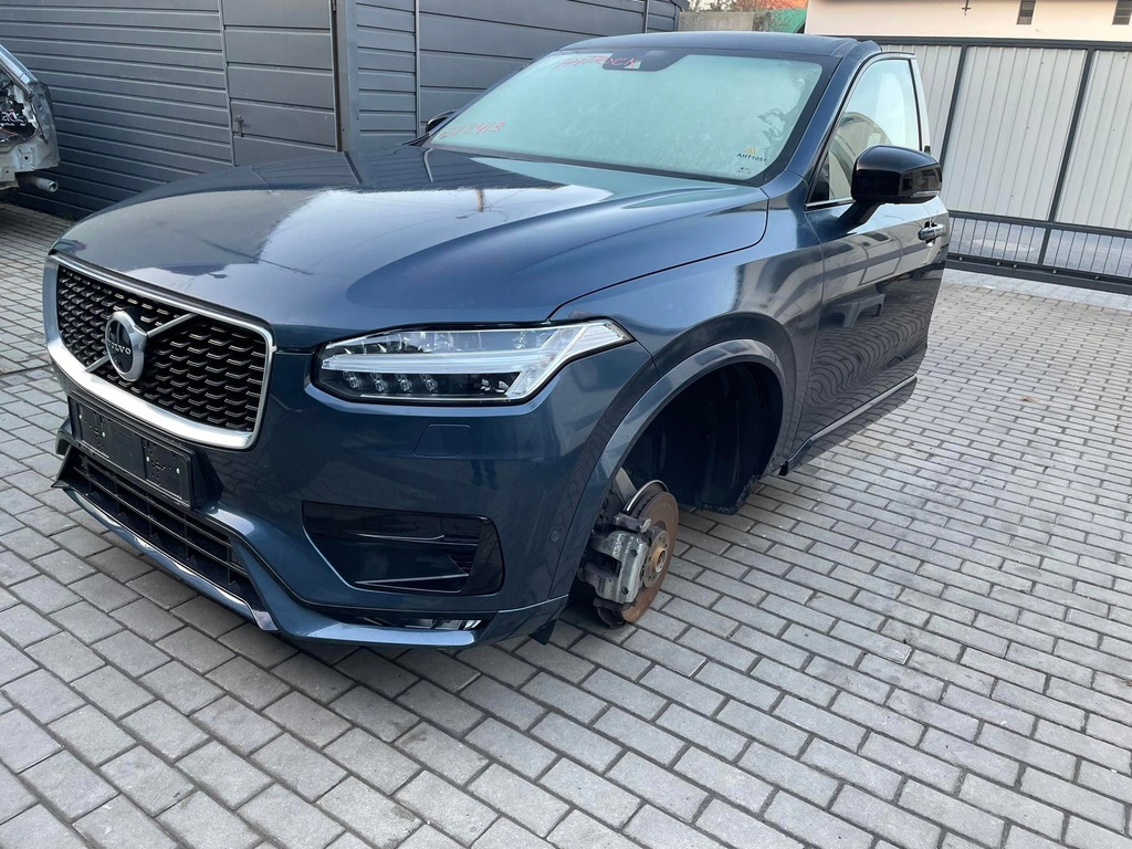 VOLVO XC90 II LIFT R-DESIGN PRZÓD BLOTNIK 723 - 12949543230 - oficjalne ...