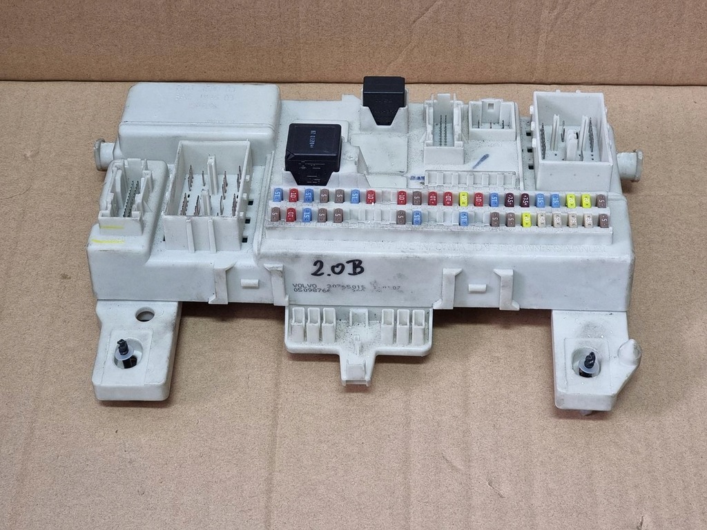 Moduł CEM Volvo V50 S40 C30 C70 Skrzynka BSI - 13045781178 - oficjalne ...