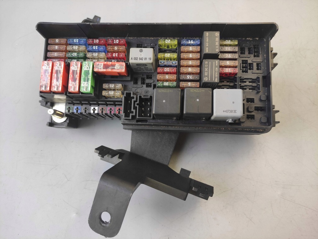 Mercedes W251 W164 MODUŁ SKRZYNKA BEZPIECZNIKÓW - 12438068691 ...