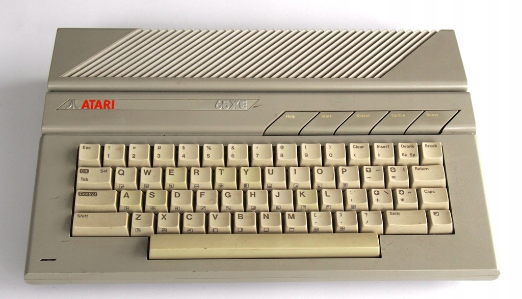 komputer ATARI 65 XE - 13213938786 - oficjalne archiwum Allegro