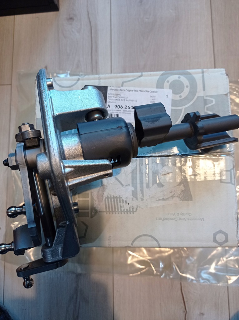 Wybierak skrzyni bieg Mercedes sprinter 906 GM 711 - 12155446099 - oficjalne archiwum Allegro