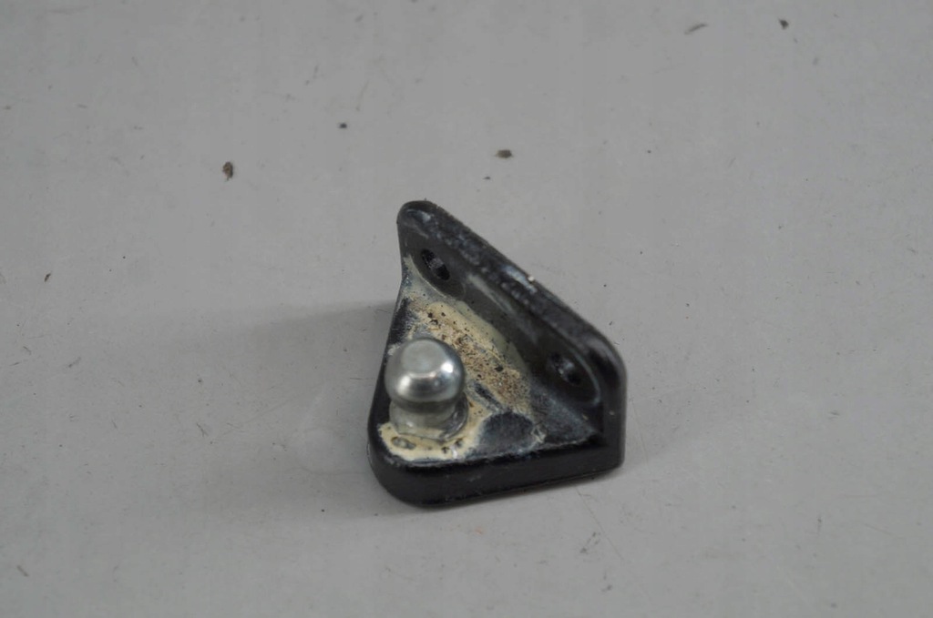 DT317 Mercedes W221 Uchwyt Zaczep Siłownika - 7825112911 - oficjalne ...