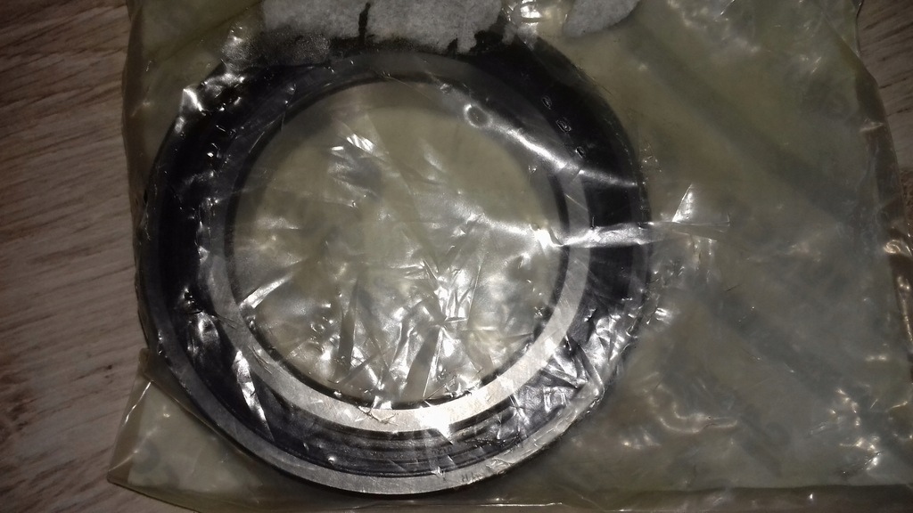 ŁOŻYSKO OPOROWE NEW HOLLAND CASE 24905360-84455696 - 7525817128 ...