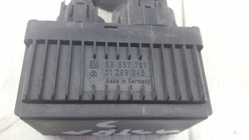 OPEL PRZEKAŹNIK ŚWIEC ŻAROWYCH 55557761 ORYGINAŁ - 13634218827 ...