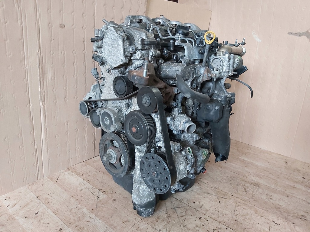 Toyota SILNIK 2,2 d4d Rav4 III Verso Avensis 2AD - 13379845379 ...