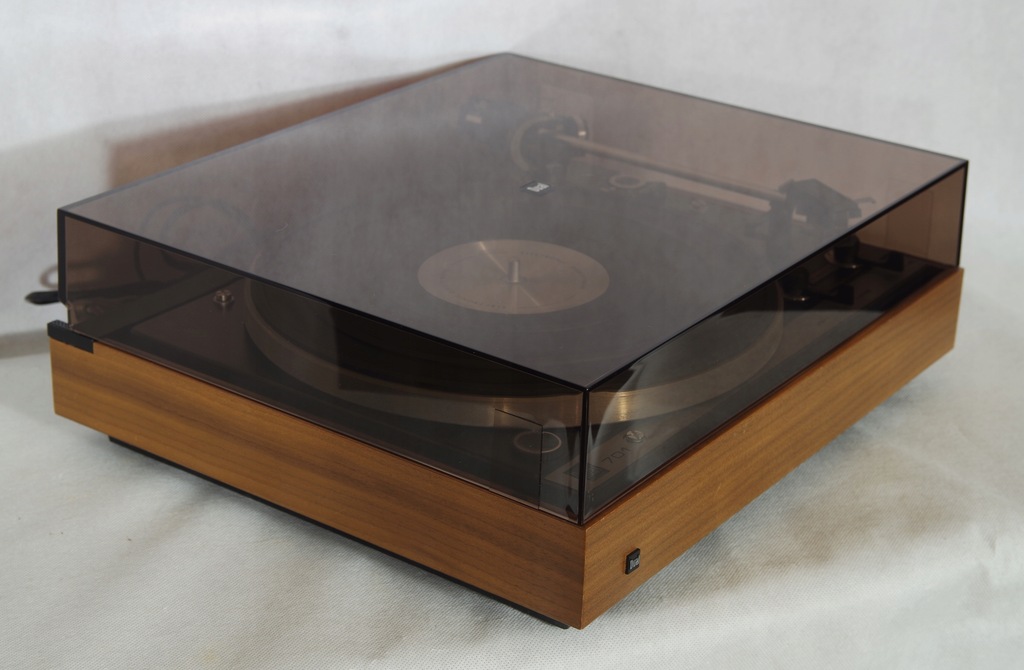 Купить Легендарный проигрыватель Dual CS 701, Ortofon M20E: отзывы ...