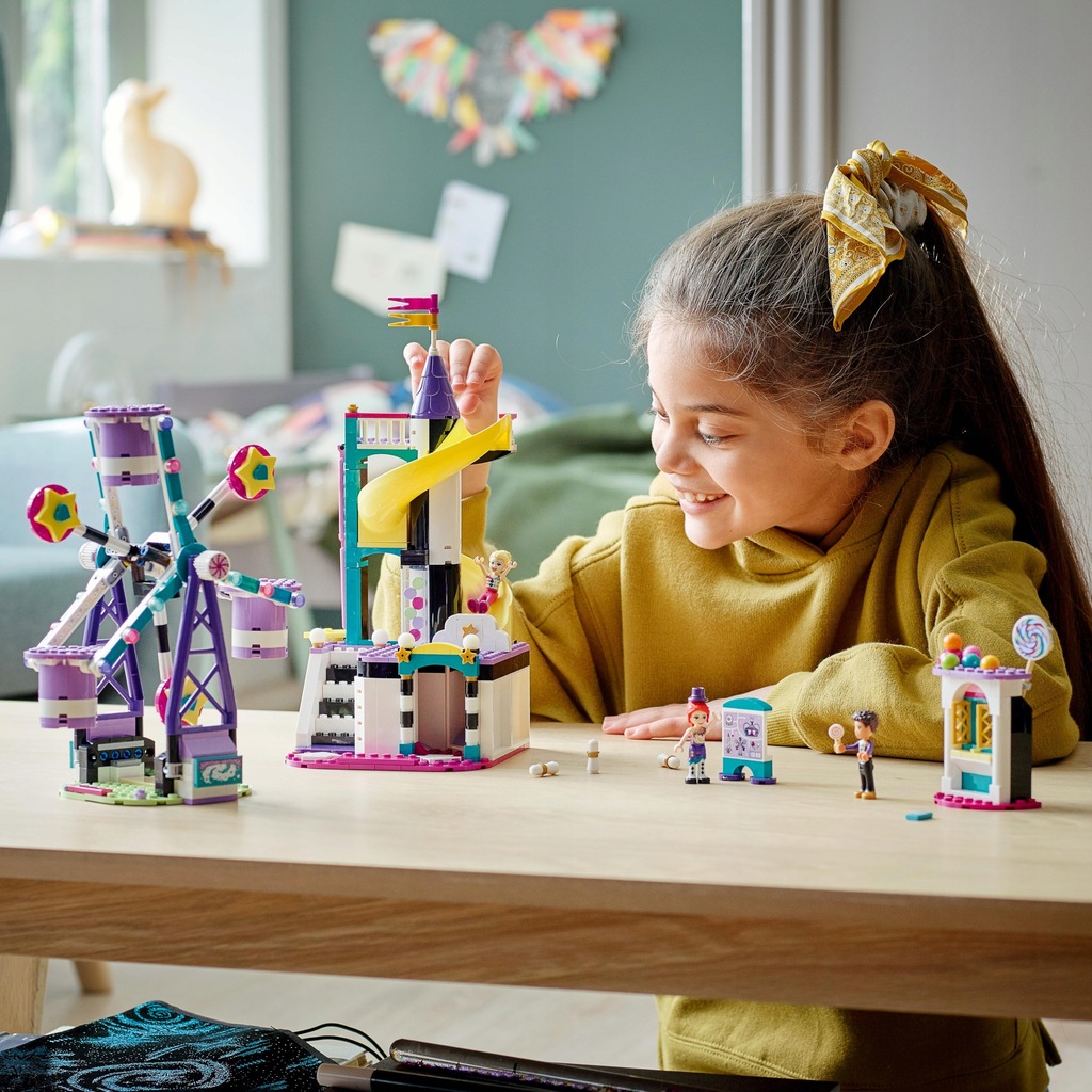Купить LEGO FRIENDS Волшебное колесо обозрения и подъемник 41689 ...