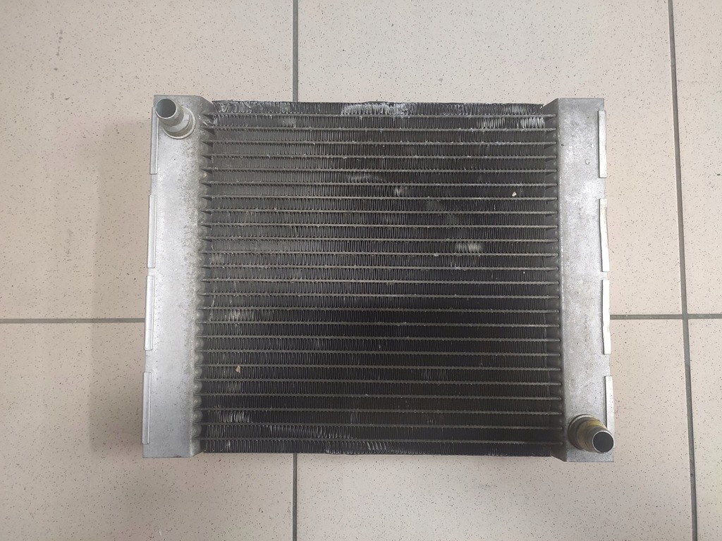 BMW M5 F10 M6 F12 F13 ALPINA F01 F02 F06 CHŁODNICA WODY DODATKOWA LEWA ...