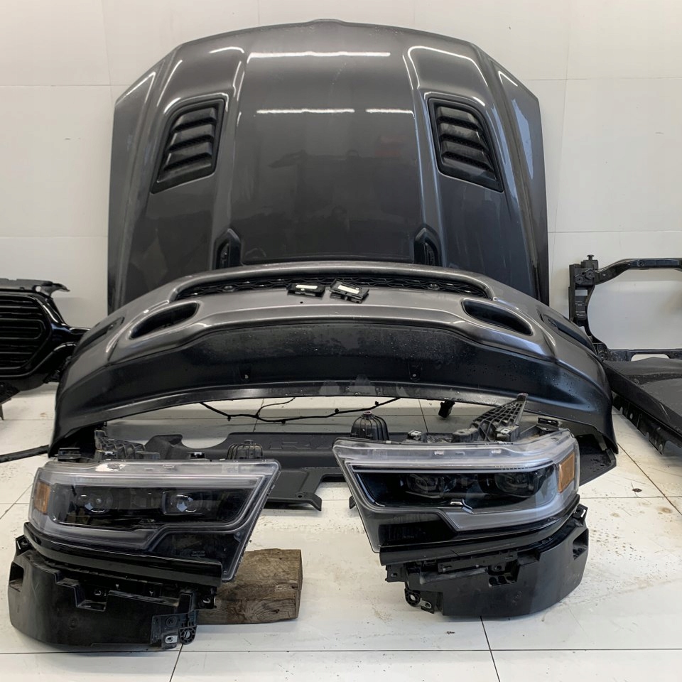 Zderzak maska błotniki pas lampy przód komplet DODGE RAM V 1500 LIMITED ...