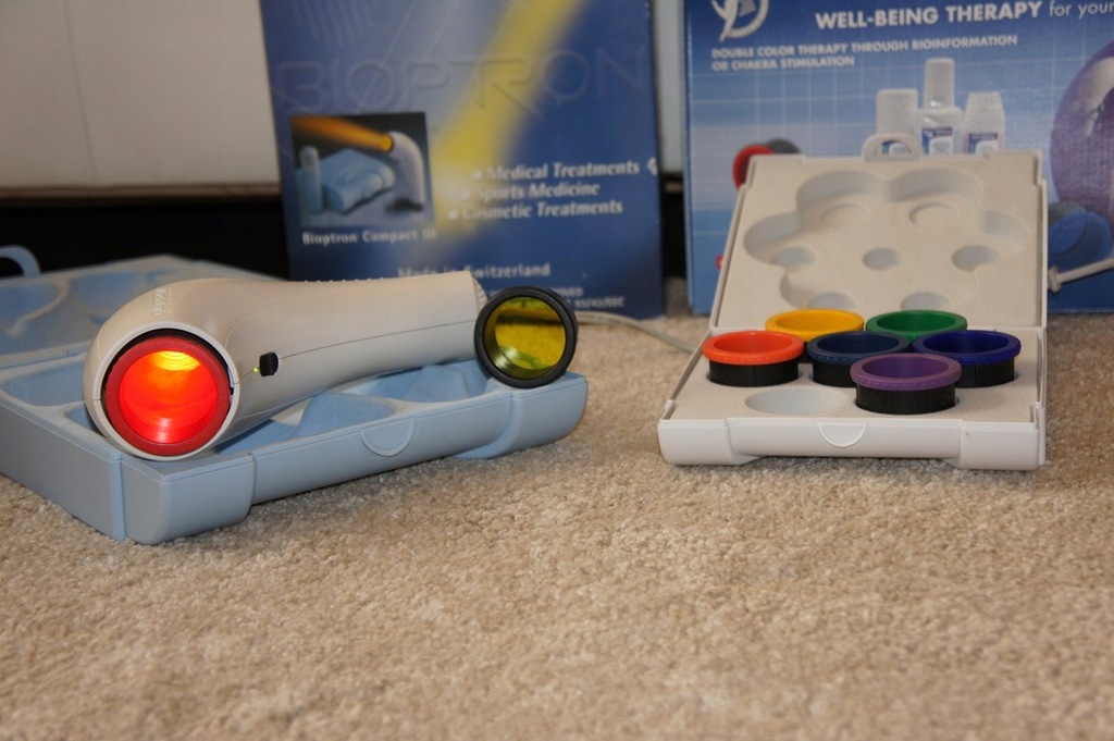 LAMPA BIOPTRON COMPACT III + KOLORY ZEPTER - 11590228855 - oficjalne ...