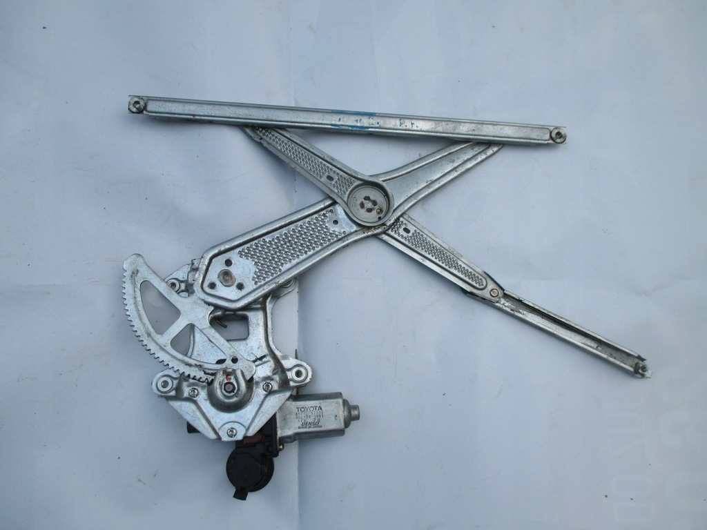 SILNICZEK PODNOSZENIA SZYB TOYOTA YARIS PRAWY PRZÓ - 9571741818 ...