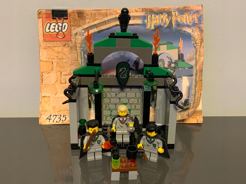 LEGO HARRY POTTER SLYTHERIN 4735 - 11951091328 - oficjalne archiwum Allegro