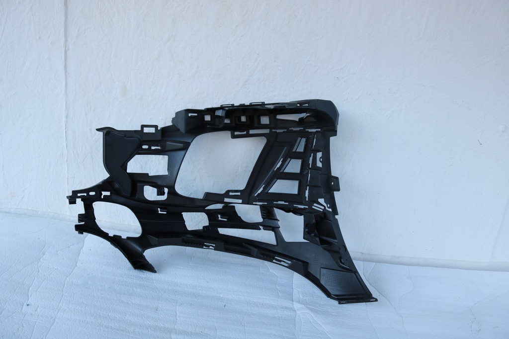 MERCEDES W205 ŚLIZG LEWY PRZÓD A2058855502 - 8809857104 - oficjalne ...