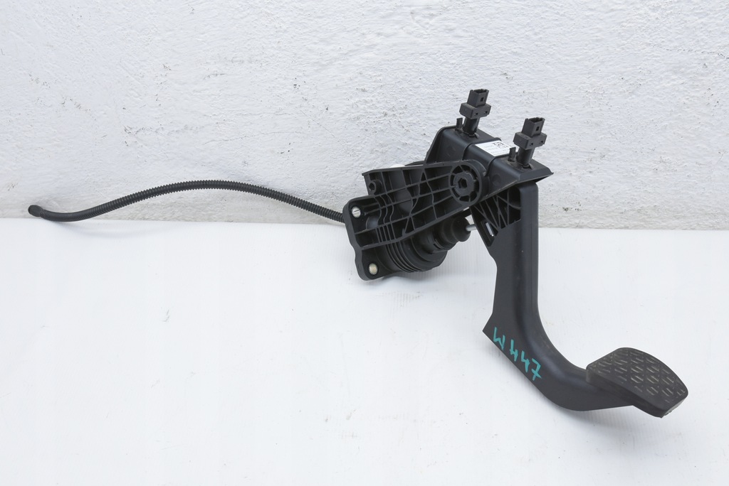 MERCEDES VITO W447 PEDAŁ SPRZĘGŁA - 13780737437 - oficjalne archiwum ...