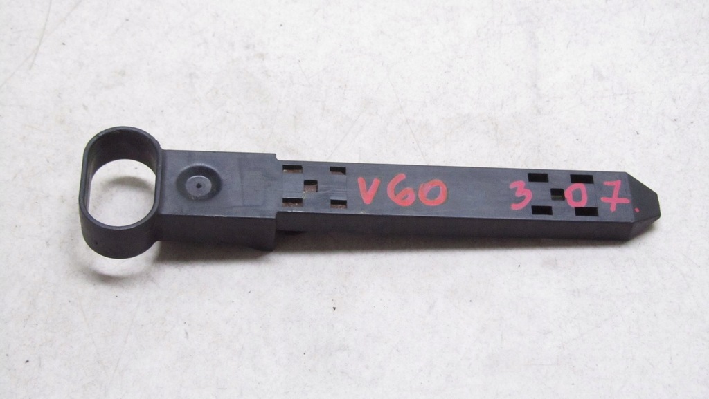 VOLVO V60 S60 SLEDŹ MOCOWANIE LAMPY 31294522 - 13962245418 - oficjalne ...