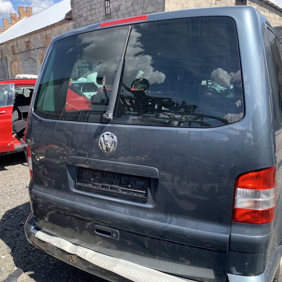 Klapa tył tylna kolor LD7W VW T5 BUS MULTIVAN 06r - 13012113683 ...