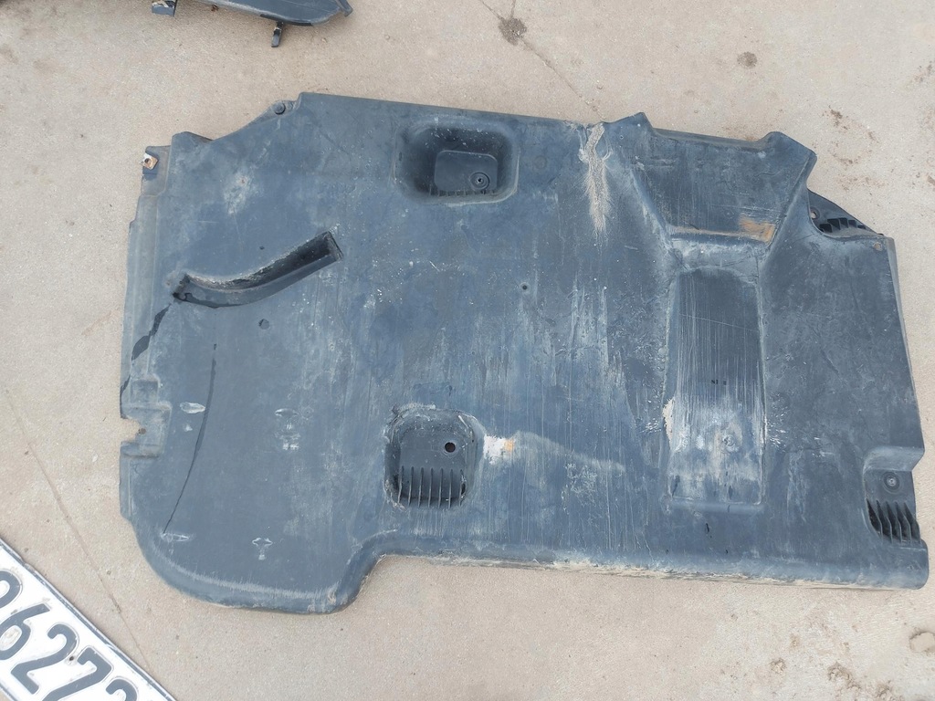 MERCEDES W213 KOMBI OSLONA DOLNA TYL 2136902600 - 12188951159 ...