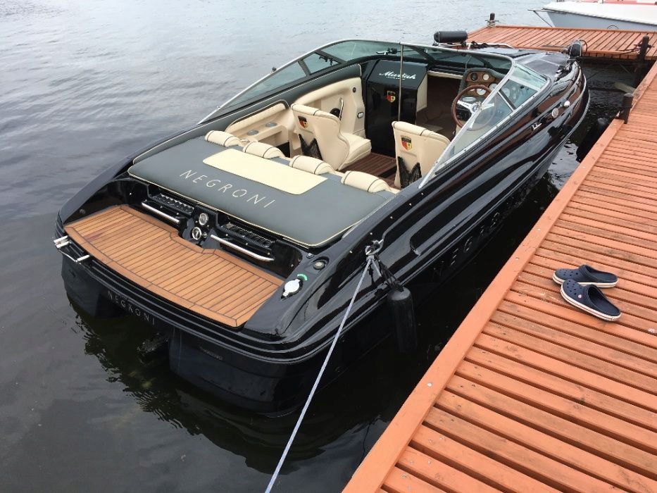 Łódż Motorowa MARIAH V8 211 SE motorówka jacht - 13504998525 ...