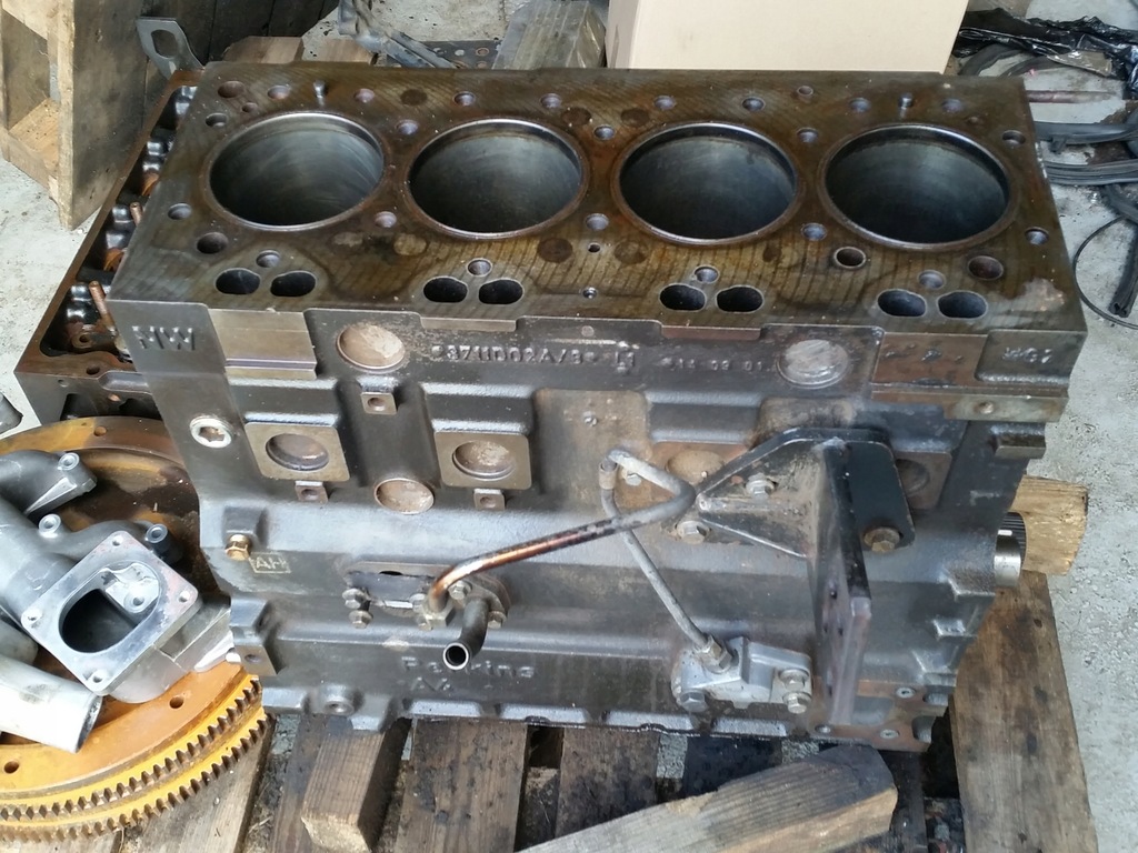 SILNIK PERKINS AH 1004-4T CAT BLOK SILNIKA CZĘŚCI - 8290354839 ...