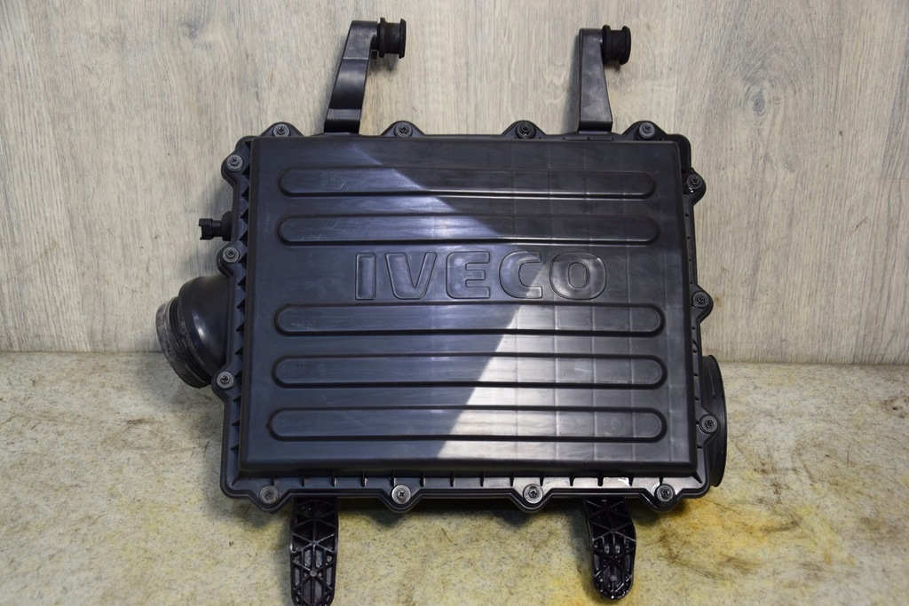 IVECO DAILY OBUDOWA FILTRA POWIETRZA 5801353825 - 15146473956 ...