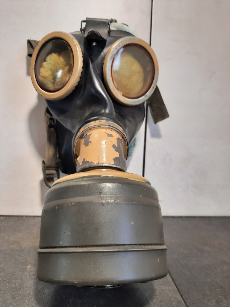 Niemiecka maska przeciw gazowa pgaz Afrika Korps - 12687295004 - oficjalne archiwum Allegro