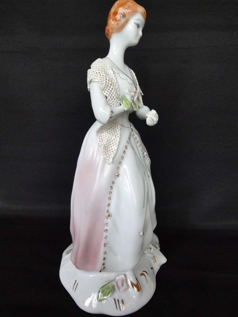 STIPO DOROHOI dama z szalem stara figurka l.70-te - 11279724198 ...