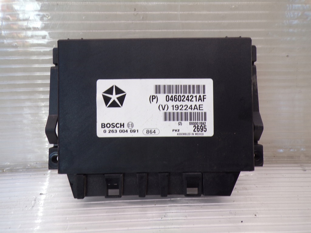 MODUŁ PDC JEEP CHRYSLER 300C P04602421AF - 13373154148 - oficjalne ...