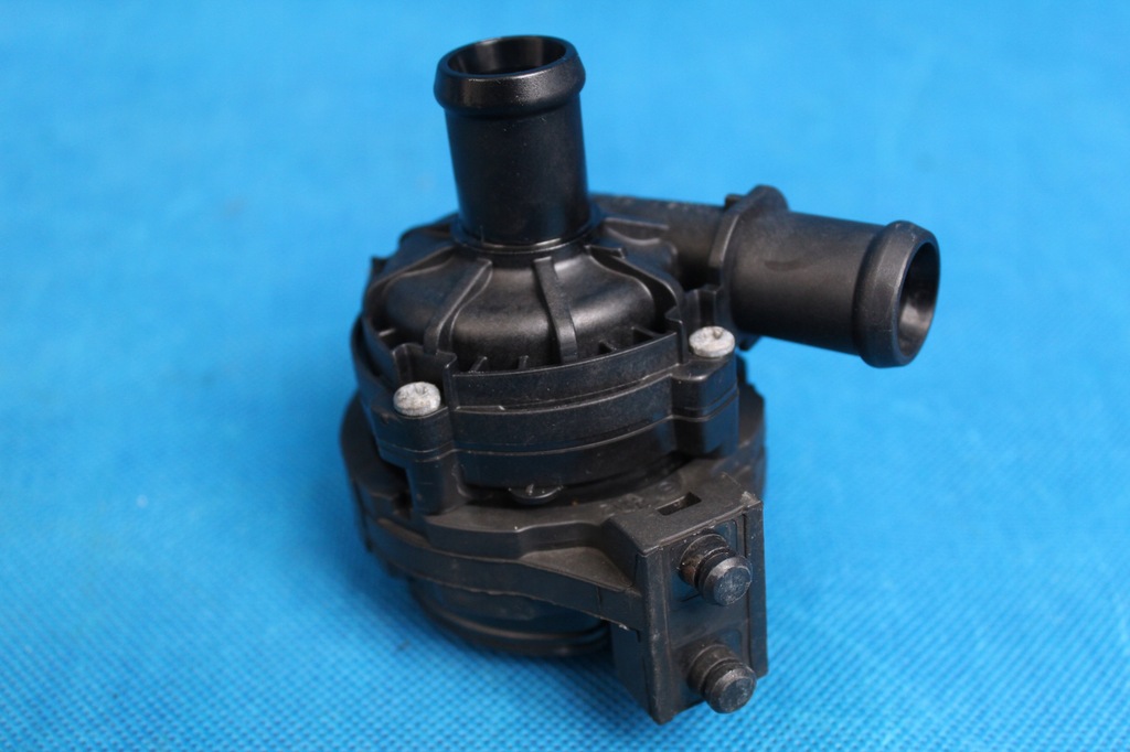 VW PASSAT B8 DODATKOWA POMPA WODY 2Q0965567A 21R - 12950857426 ...
