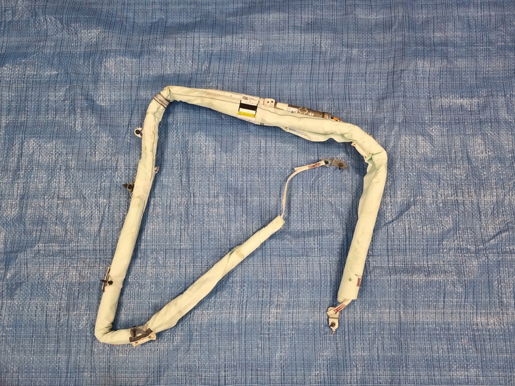 VOLVO XC40 KURTYNA PRAWA AIRBAG 32296285 - 12629641894 - oficjalne ...