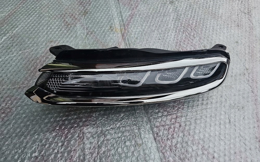 Ładna CITROEN C3 III 16- LAMPA ŚWIATŁO DO JAZDY DZIENNEJ LED DRL LEWA ...