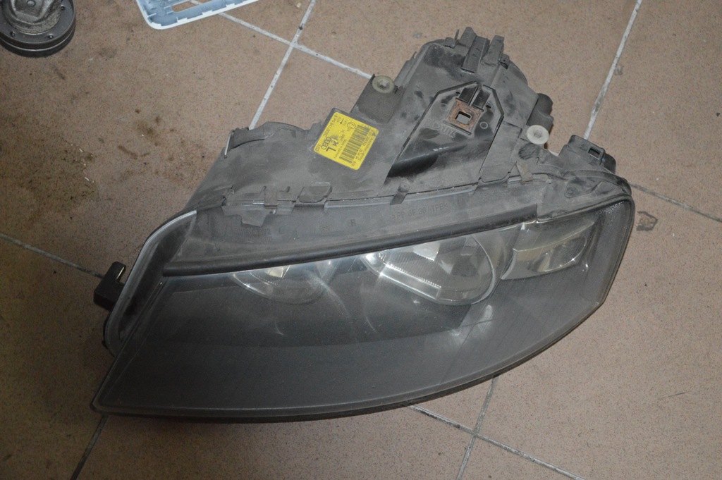 Lampa lewy przód Audi a3 8P 8P0941003C - 7547618636 - oficjalne archiwum Allegro
