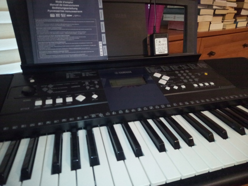Keyboard Yamaha PSR E333 + stojak, stan idealny - 12706683026 ...