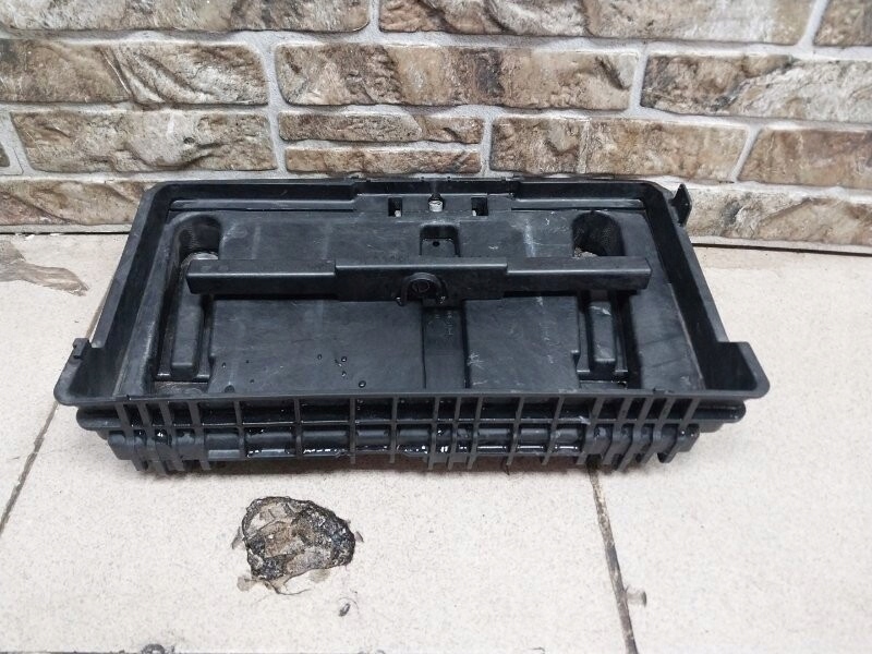 MERCEDES C W205 A2056200018 MOCOWANIE AKUMULATORA - 14376770004 ...