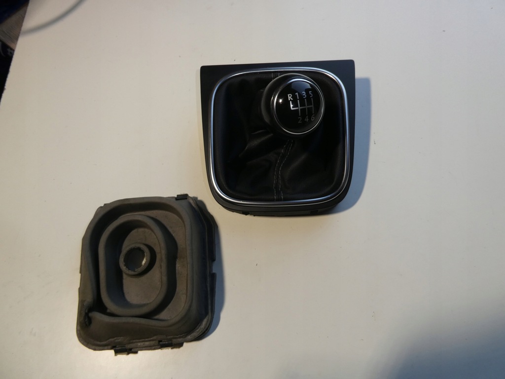 VW GOLF VI V GAŁKA BIEGÓW MIESZEK 1K0711113CG - 12767141239 - oficjalne ...