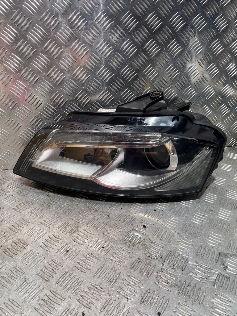 Lampa reflektor xenon LED Audi A3 8P lift 08-13 - 12682970859 - oficjalne archiwum Allegro