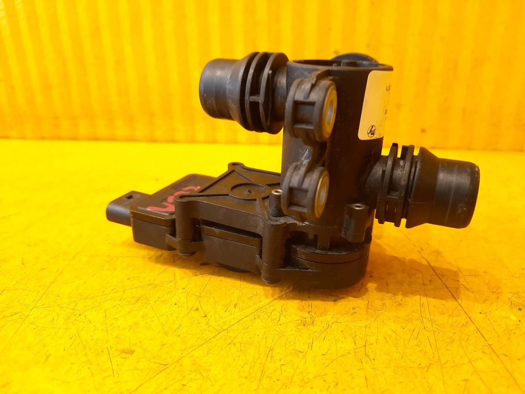 Mercedes A W177 ZAWÓR POMPKA WODY A0005061300 - 14433158031 - oficjalne ...