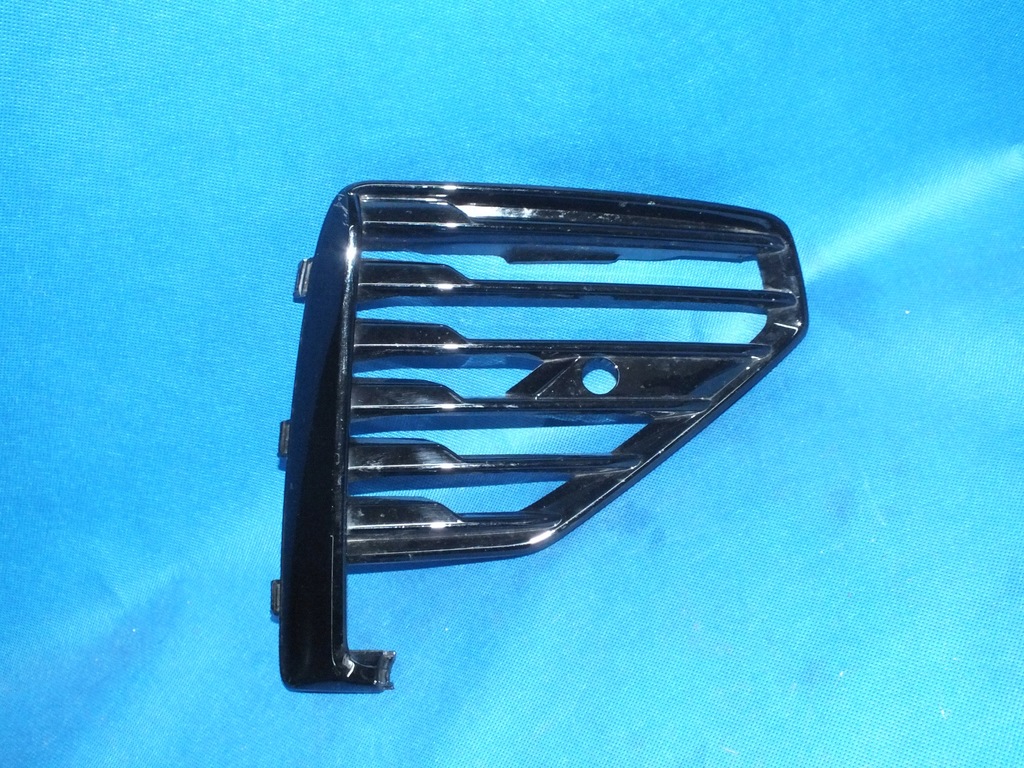 VOLVO S60 V60 II III R DESIGN 18- PRAWA kratka zde - 11656261761 ...