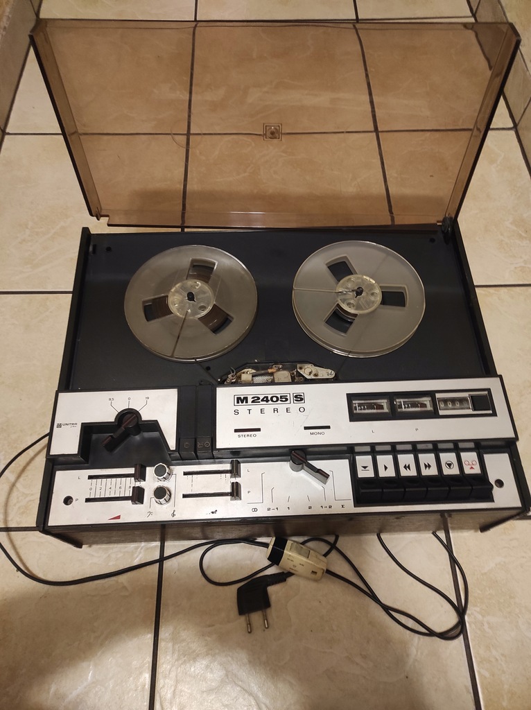 magnetofon szpulowy UNITRA M2405 S - 11538832374 - oficjalne archiwum Allegro