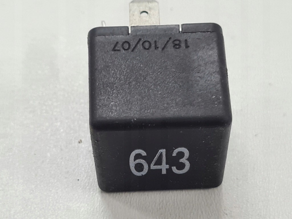 VW AUDI przekaźnik świec żarowych nr 643 8K0951253 - 11924797530 ...