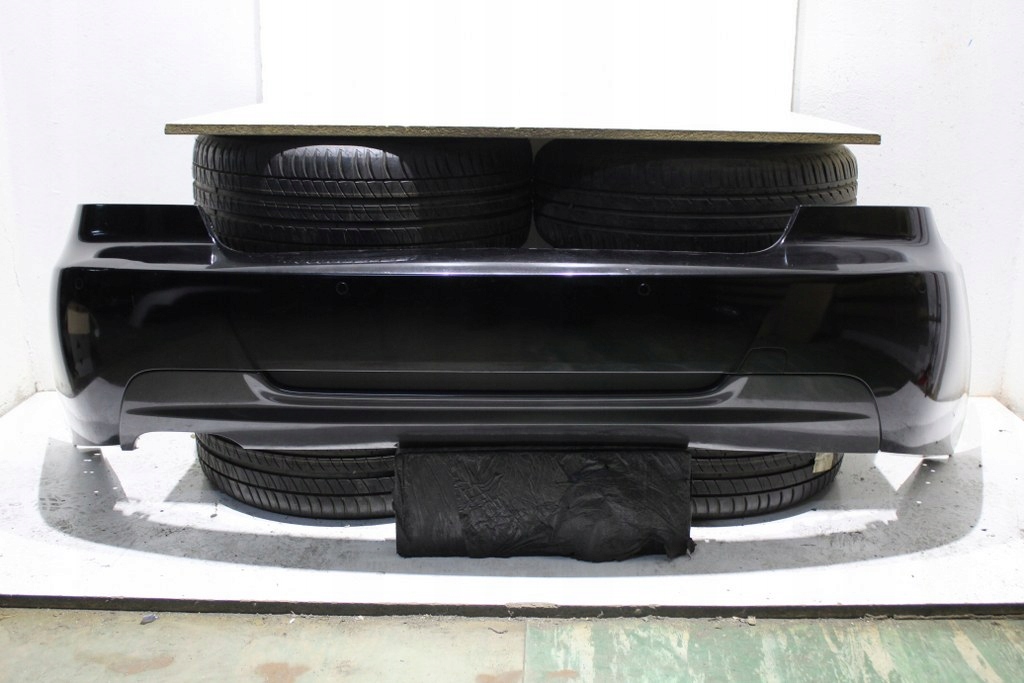 BMW 3 III E92 E93 Cabrio Coupe M-Pakiet Zderzak Ty - 13030028843 - oficjalne archiwum Allegro