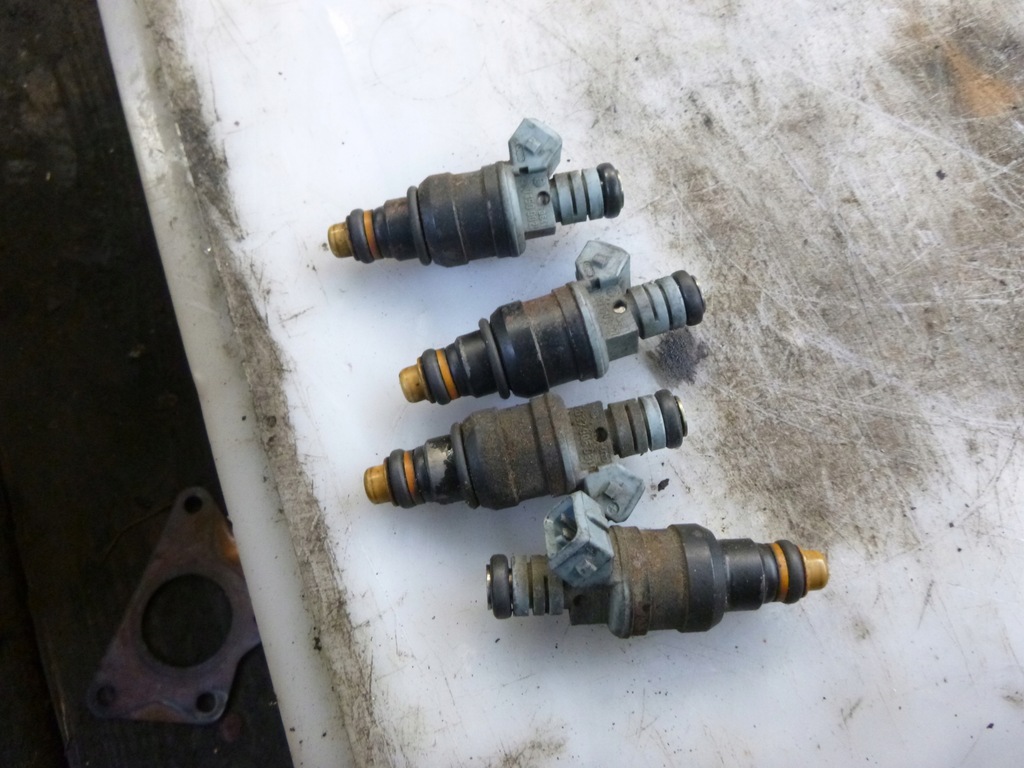 AUDI B4 80 90 2.0 B WTRYSK 037906031C 0280150902 - 7700188850 ...