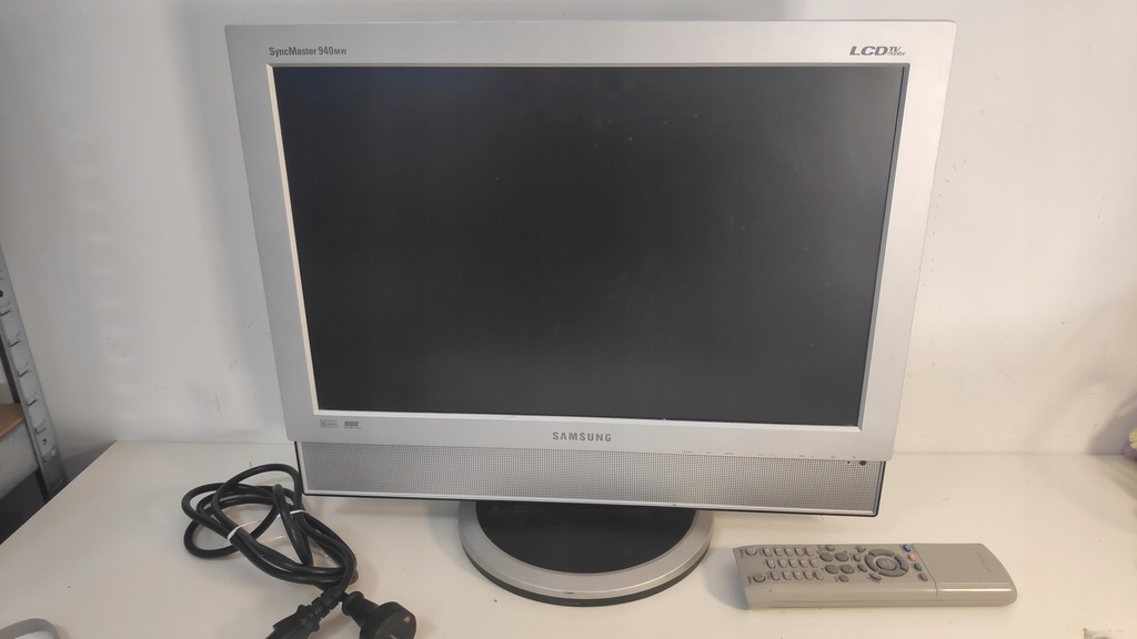 Samsung SyncMaster TV i Monitor 940 MW 19" - 13102997822 - oficjalne ...