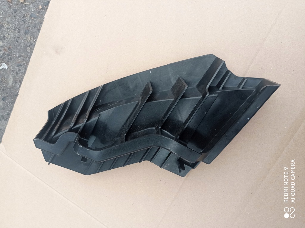 HYUNDAI I20 III ŚLIZG MOCOWANIE POD LAMPĘ LAMPA - 12495358086 ...