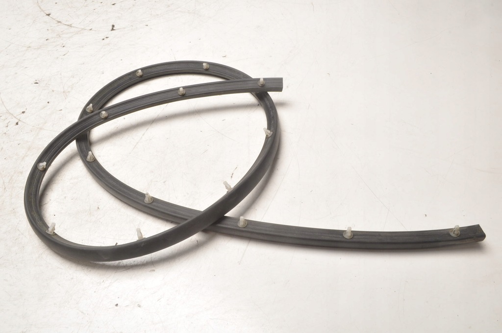 VOLVO S60 III V60 II USZCZELKA PROGU 31448913 - 14220119578 - oficjalne ...